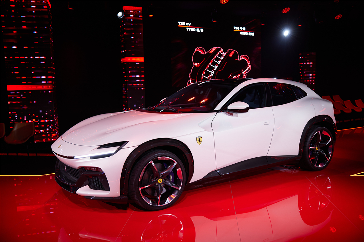 Purosangue中国首发，法拉利首款FUV “纯血马”登场