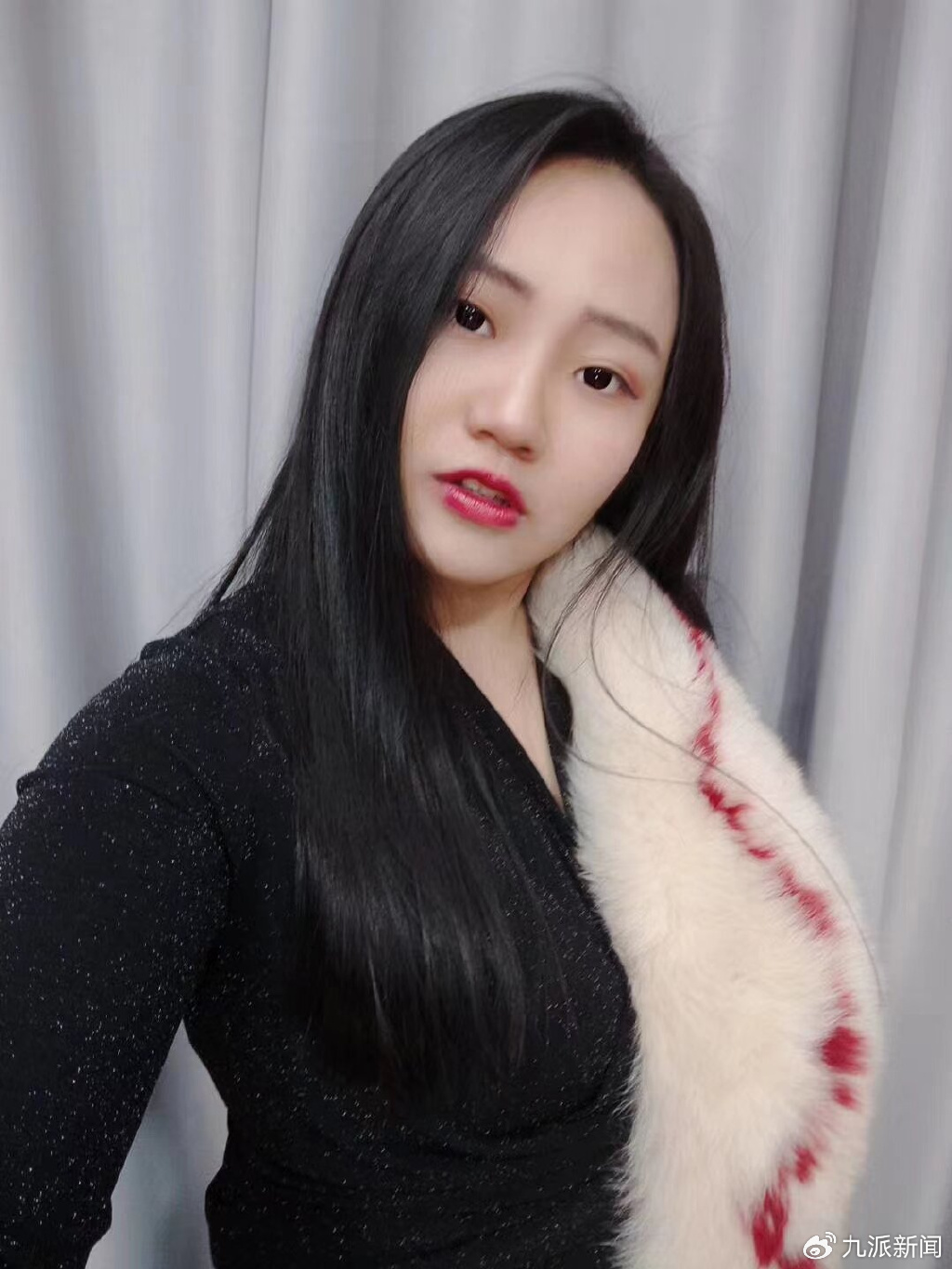 286斤女生坐高铁二等座引争议，当事人：想让大家看到大码女孩的世界_直击现场_澎湃新闻-The Paper